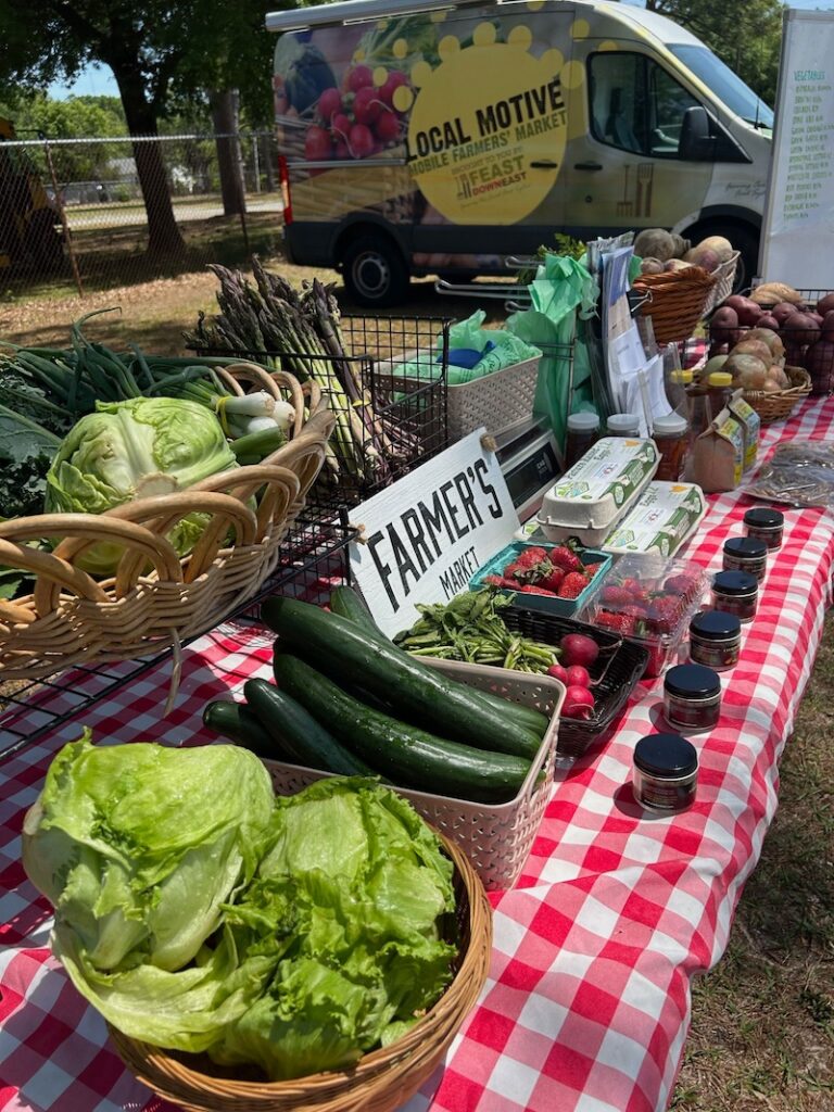 Mobile Market – Feast Down East